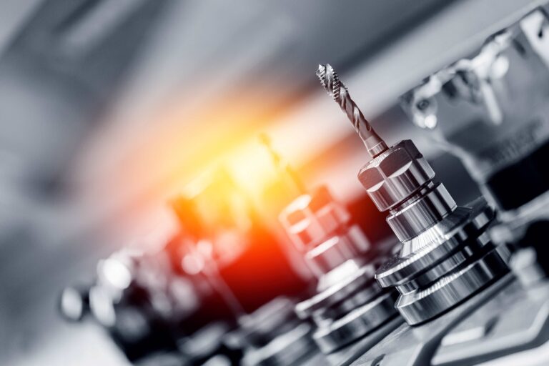 「SCS13対SUS304：耐蝕性と用途を完全ガイド」 - ステンレス×フライス加工製作所